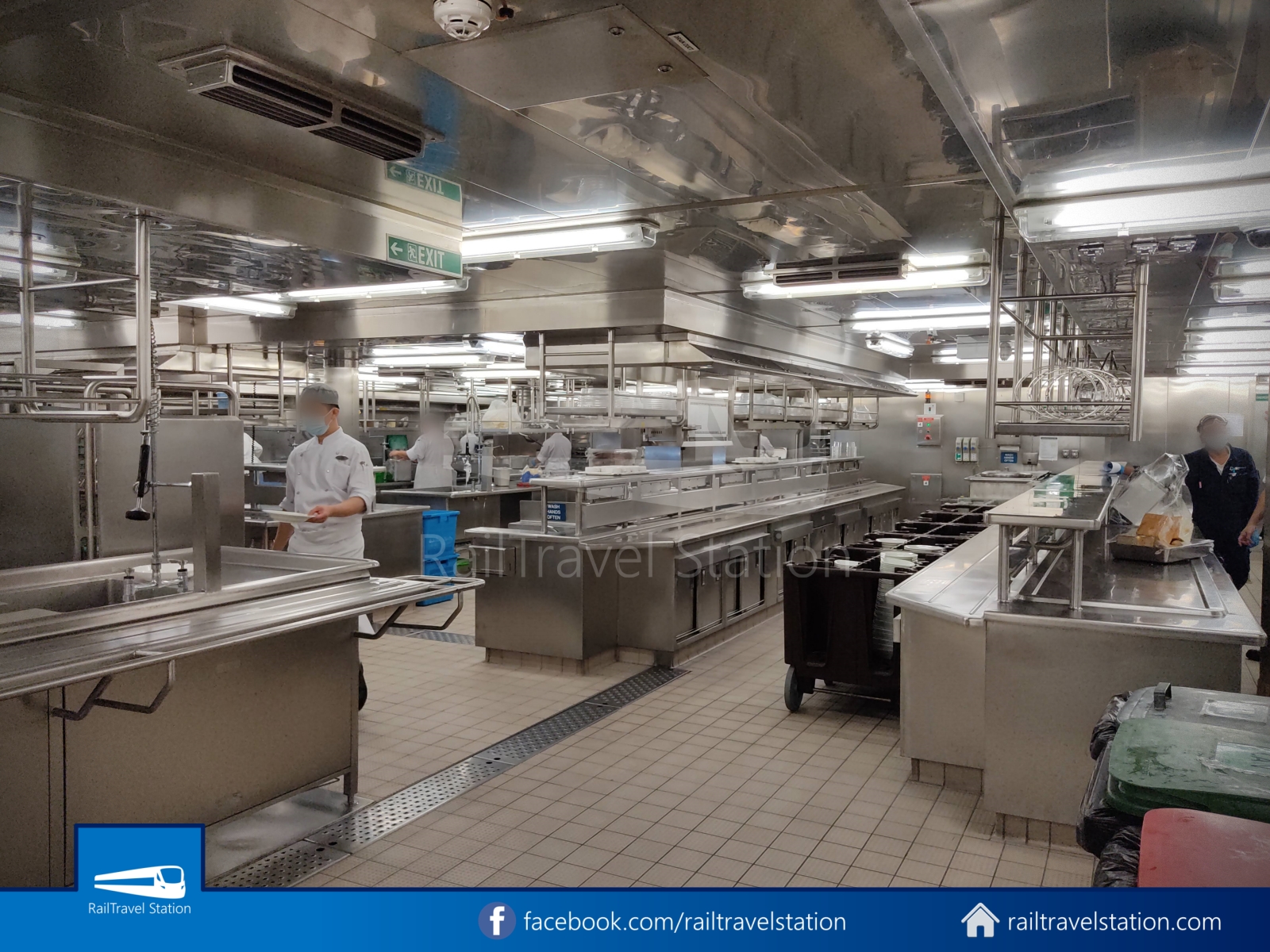 World Dream Galley Tour [Exclusive!] • RailTravel Station